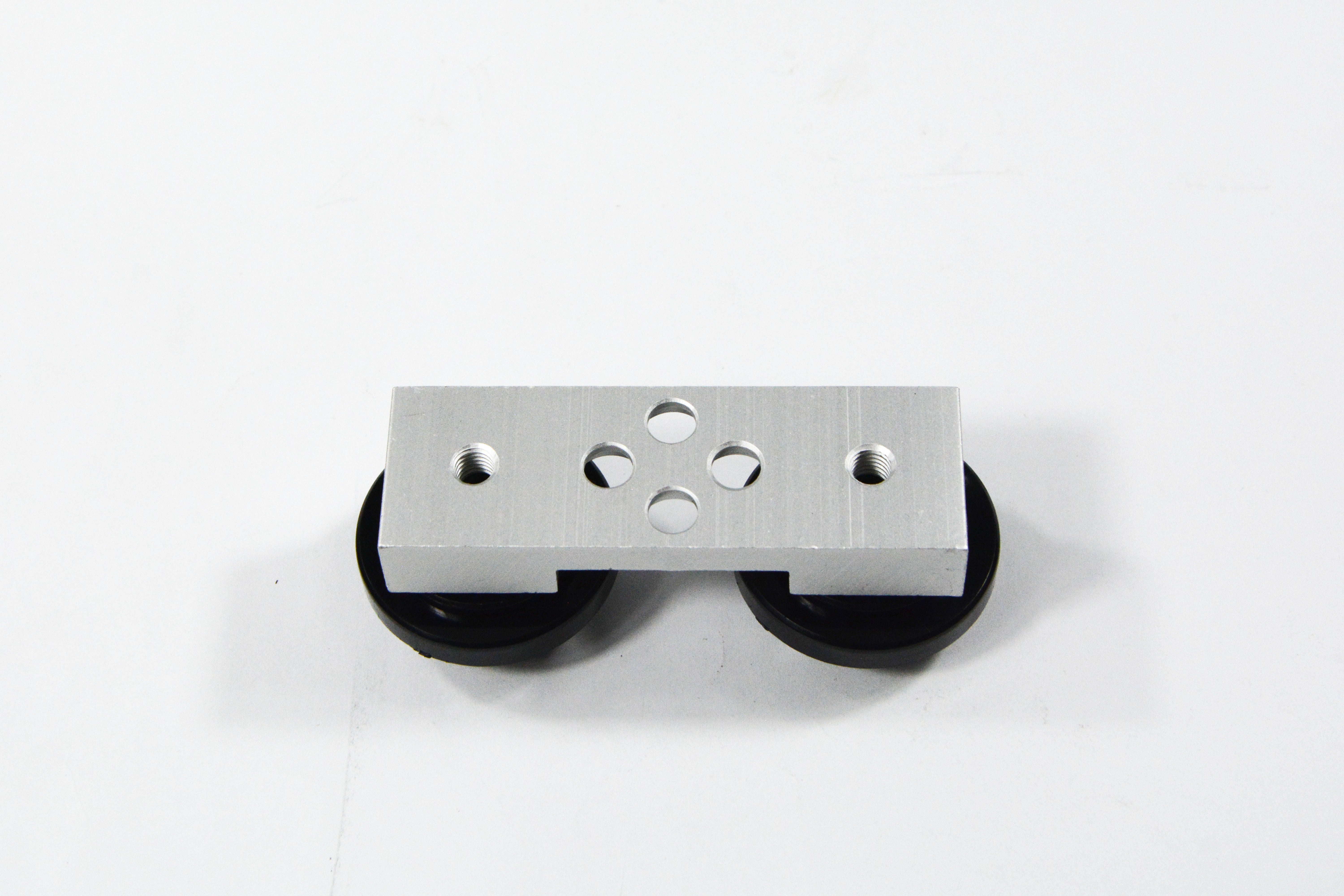 40 Series Dual Roller Wheel Bracket Assembly – RM Engineering and ...